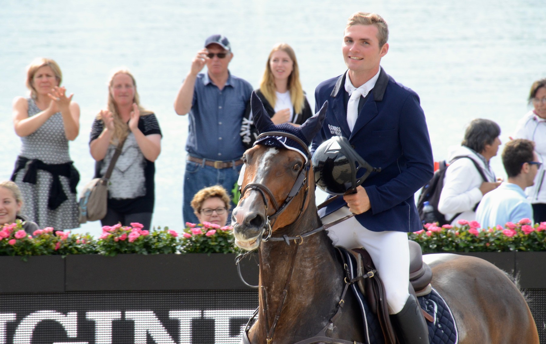 Ascona : Bryan Balsiger remet cela dans le Grand Prix ! | Le Cavalier ...