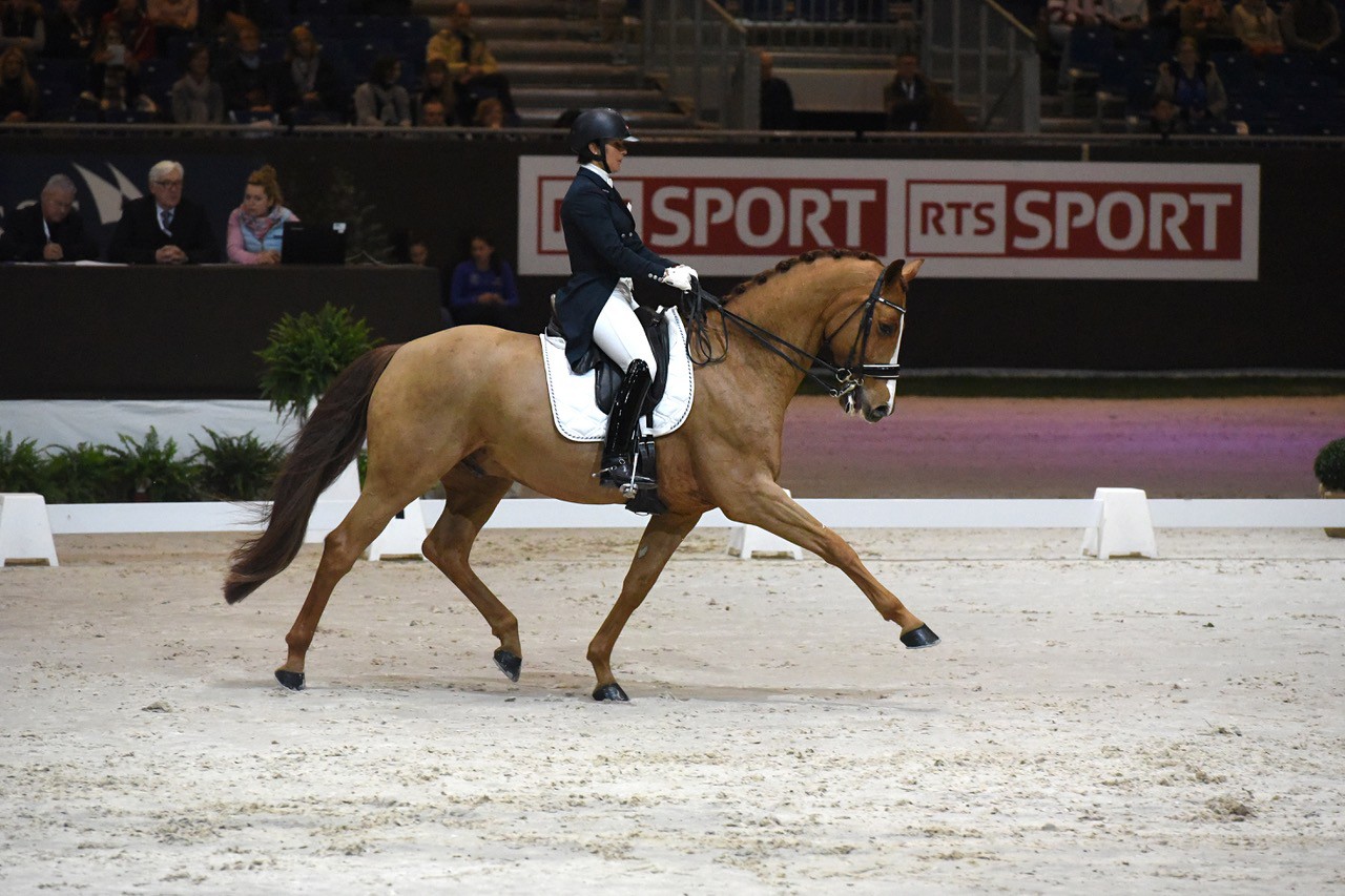 Antonella Joannou : Avoir la force de ne pas en user | Le Cavalier Romand