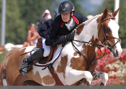 George Whitaker sacré champion d'Europe de saut poney à Avenches ...